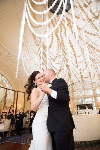 Fun and Dramatic at the City - Elegant Wedding