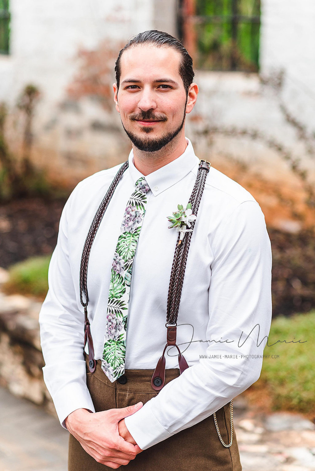 Industrial Vintage Wedding at The Hackney Warehouse - Elegant Wedding